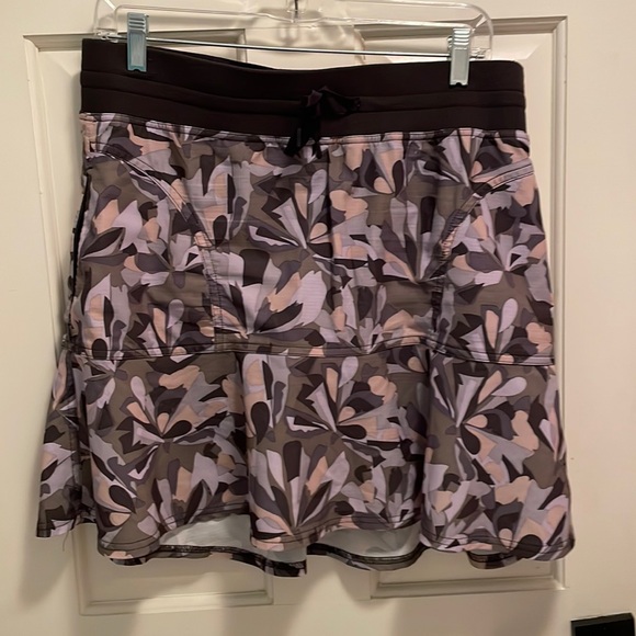 Title nine | Shorts | Title Nine Short M Purple Tan Olive Green And ...